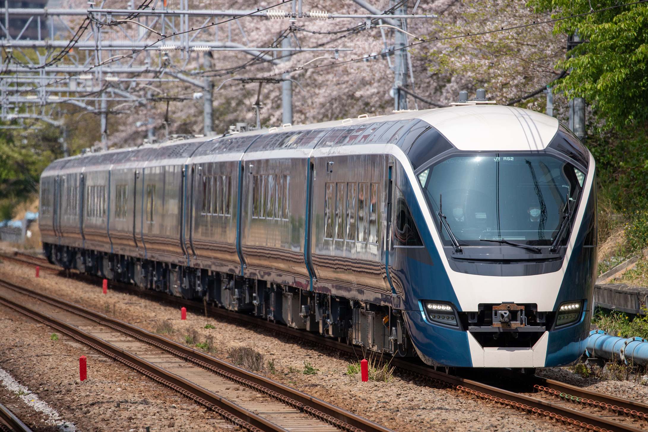JR東日本 E261系 「サフィール踊り子」 | おでかけライフ